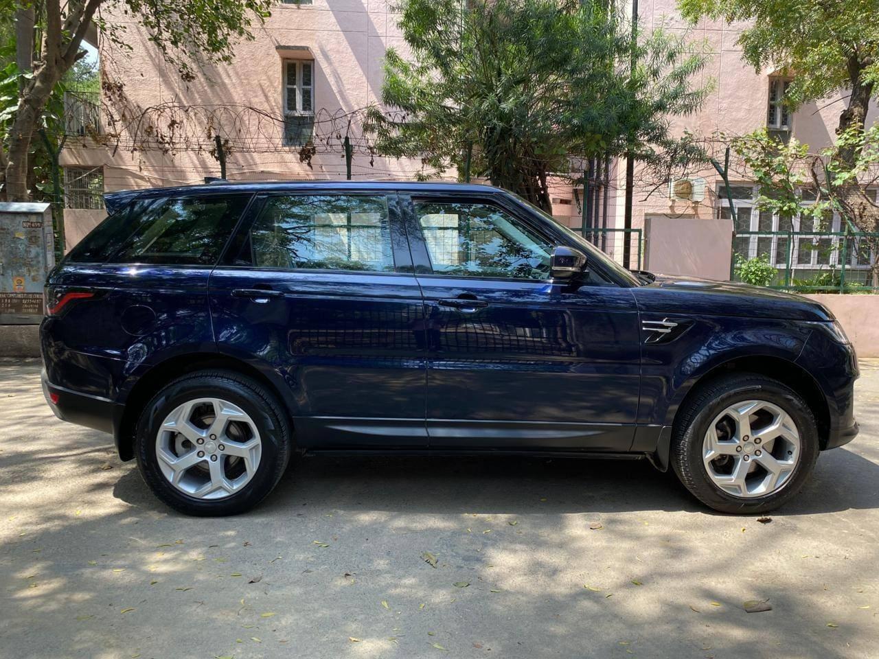 Land Rover Range Rover Sport Comparisons - Compare Range Rover Sport ...