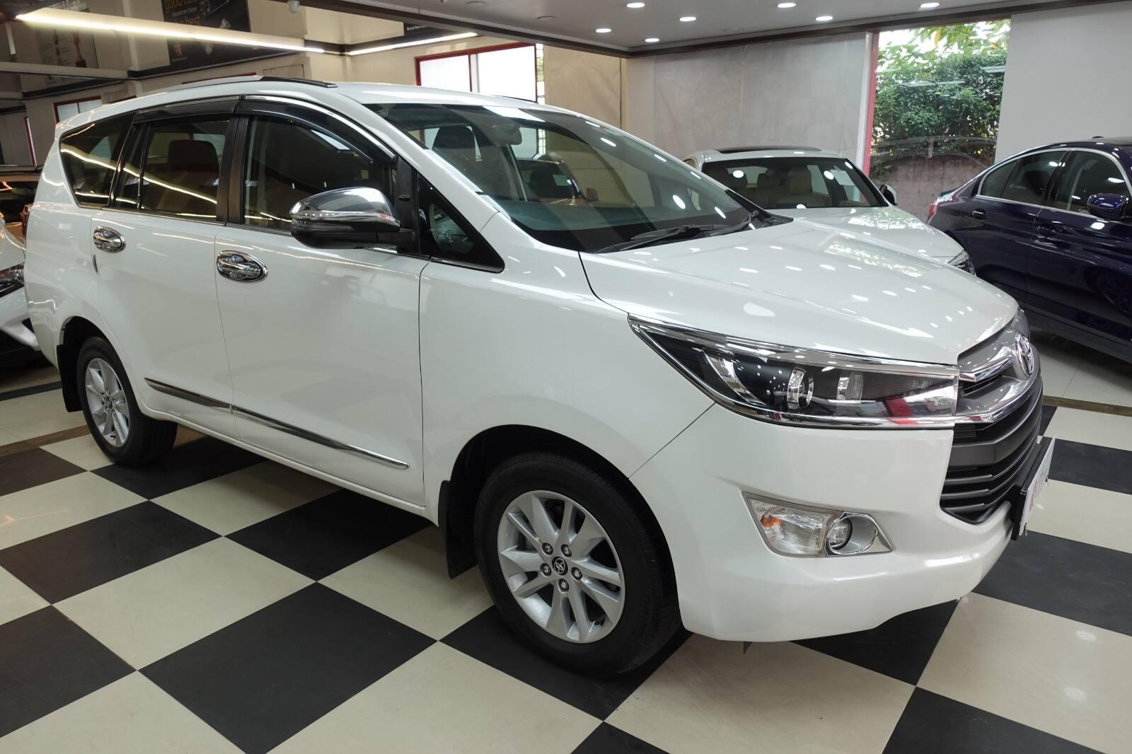 Used Toyota Innova Crysta in Bangalore - 20 Second Hand Toyota Innova ...