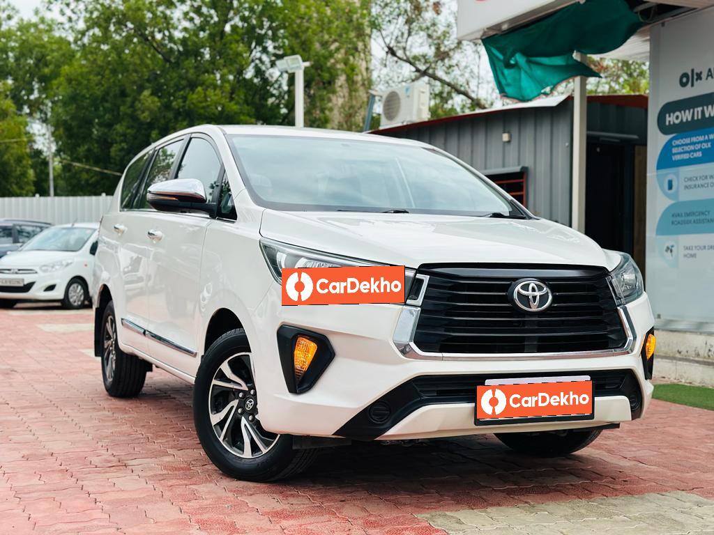 Used Toyota Innova Crysta in Ahmedabad - 9 Second Hand Toyota Innova ...