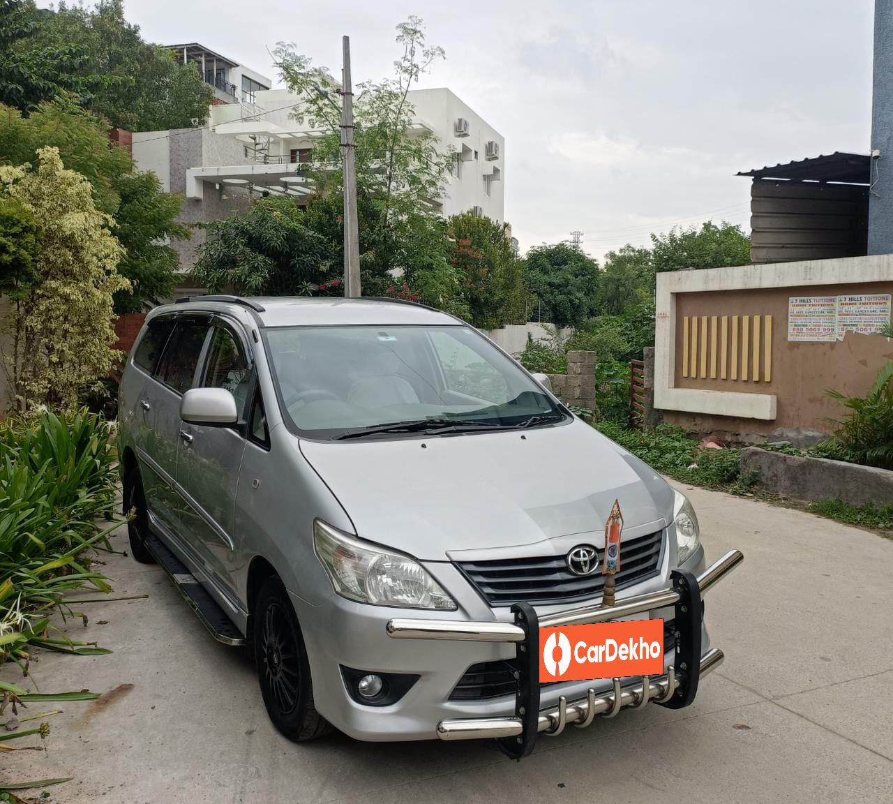 Used Toyota Innova in Hyderabad - 6 Second Hand Toyota Innova for Sale